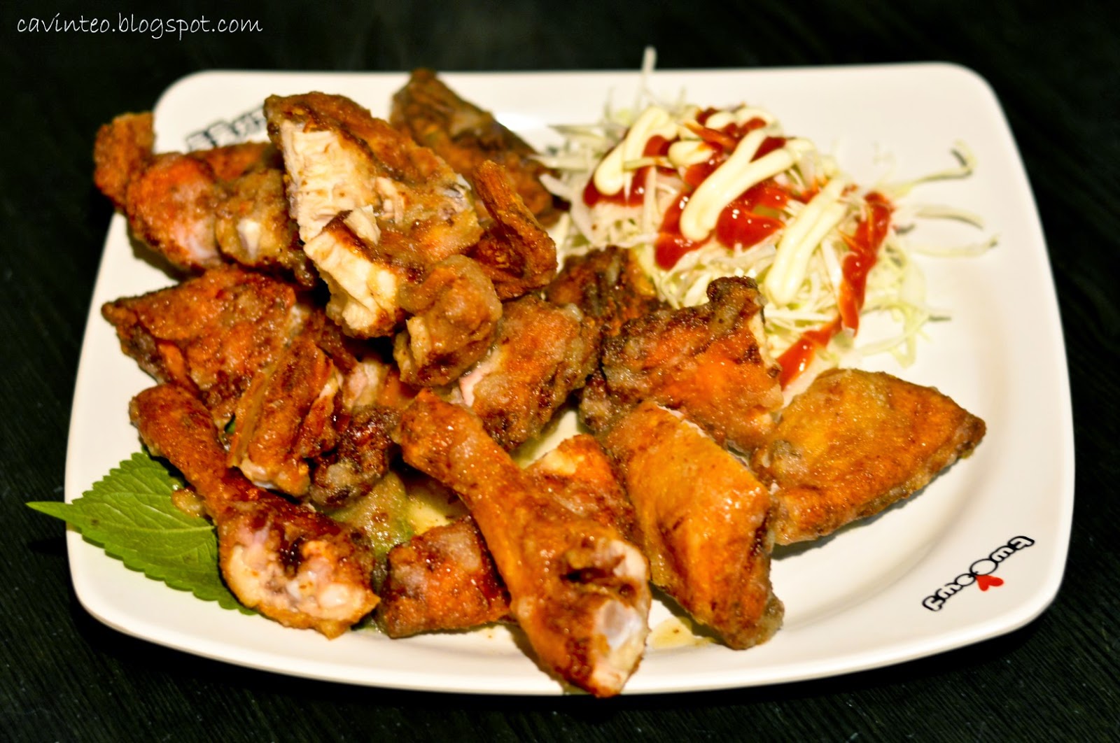 Entree Kibbles: Two Two Chicken (22치킨) - Authentic Korean Style Fried ...